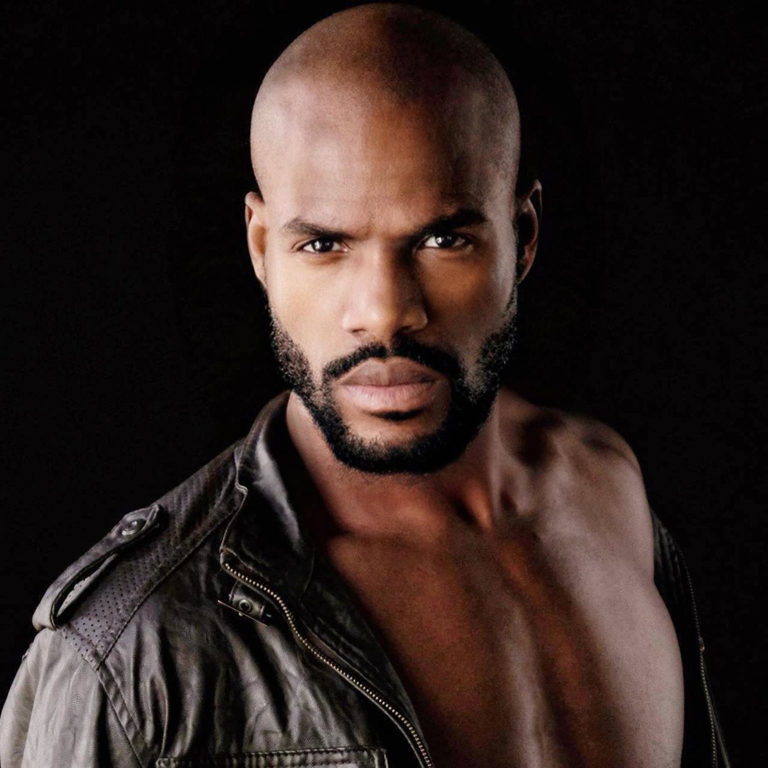 LEGRAND BEMBA-DEBERT - DISTR'ART - Agence Artistique & Littéraire