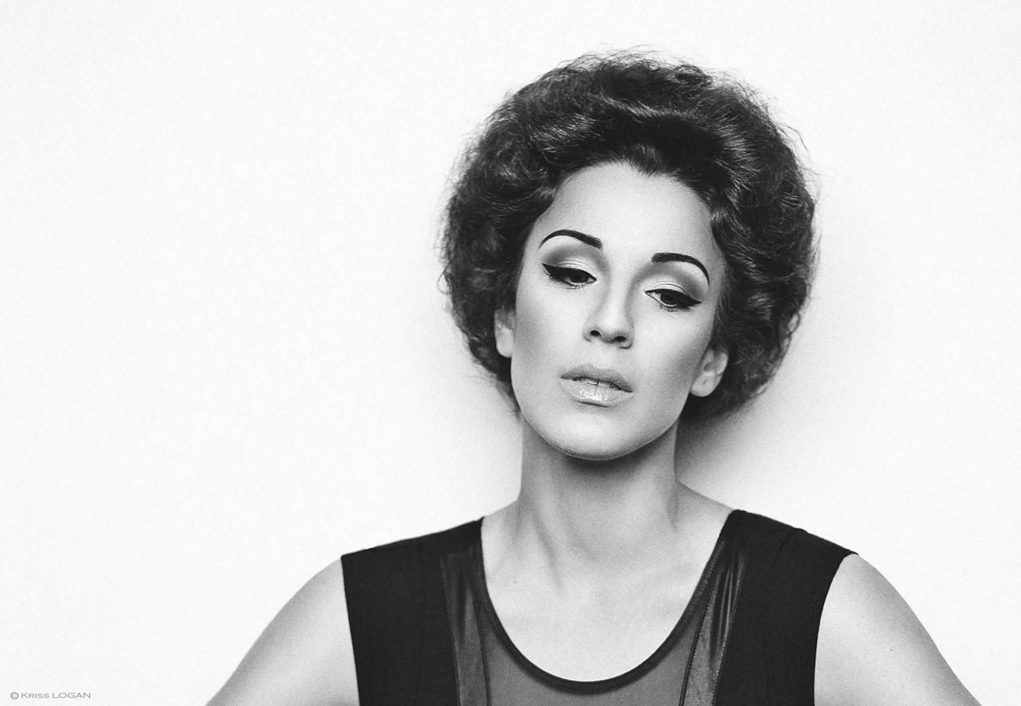 LINA LAMARA - DISTR'ART - Agence Artistique & Littéraire